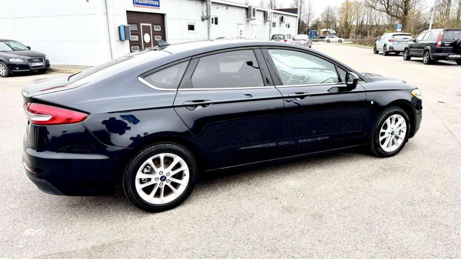 Blue Ford Fusion 2020 in Vilnius, with an engine capacity of 1.99 L and mileage of 164 thousand km for 13500 €, photo 5 on AUTOMOTO.COM.LV