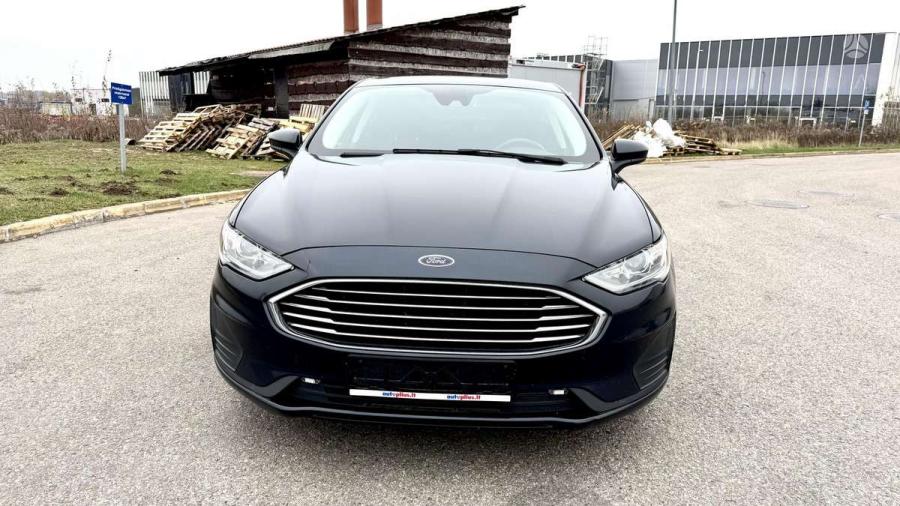 Blue Ford Fusion 2020 in Vilnius, with an engine capacity of 1.99 L and mileage of 164 thousand km for 13500 €, photo 3 on AUTOMOTO.COM.LV