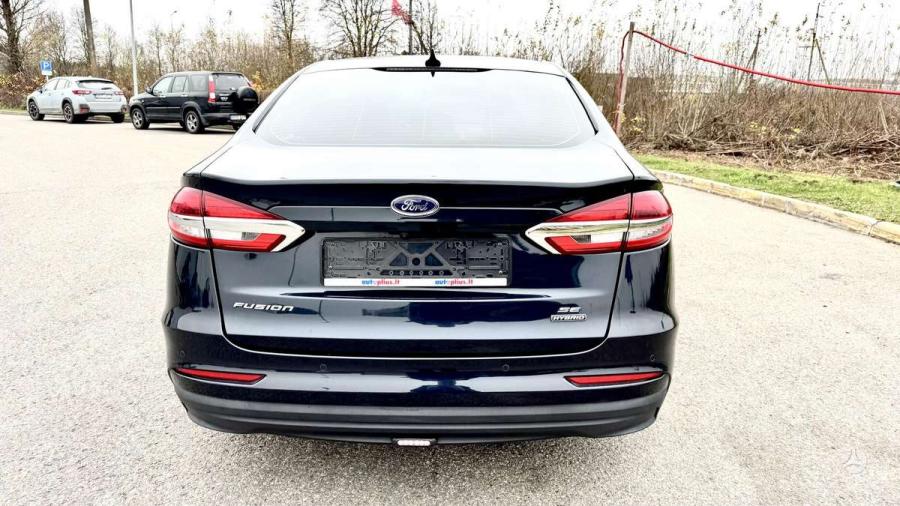 Blue Ford Fusion 2020 in Vilnius, with an engine capacity of 1.99 L and mileage of 164 thousand km for 13500 €, photo 7 on AUTOMOTO.COM.LV