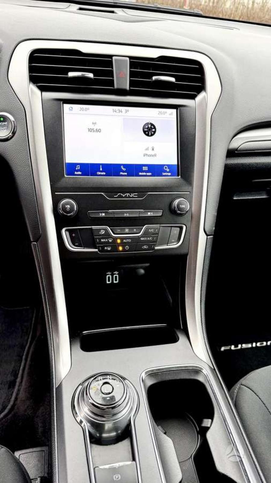 Blue Ford Fusion 2020 in Vilnius, with an engine capacity of 1.99 L and mileage of 164 thousand km for 13500 €, photo 19 on AUTOMOTO.COM.LV