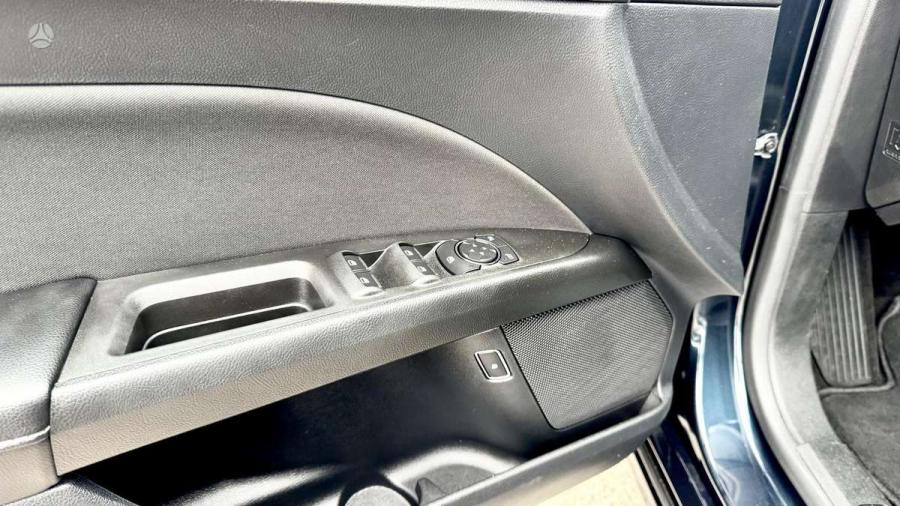 Blue Ford Fusion 2020 in Vilnius, with an engine capacity of 1.99 L and mileage of 164 thousand km for 13500 €, photo 24 on AUTOMOTO.COM.LV