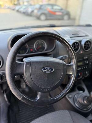 Blue Ford Fusion 2004 in Kaunas, with an engine capacity of 1.40 L and mileage of 400 thousand km for 1250 €, photo 19 on AUTOMOTO.COM.LV