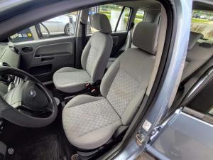 Zils Ford Fusion 2005 Viļņa, ar dzinēja tilpumu 1.60 L un nobraukumu 150 tūkst. km par 2499 €, foto 17 vietnē AUTOMOTO.COM.LV