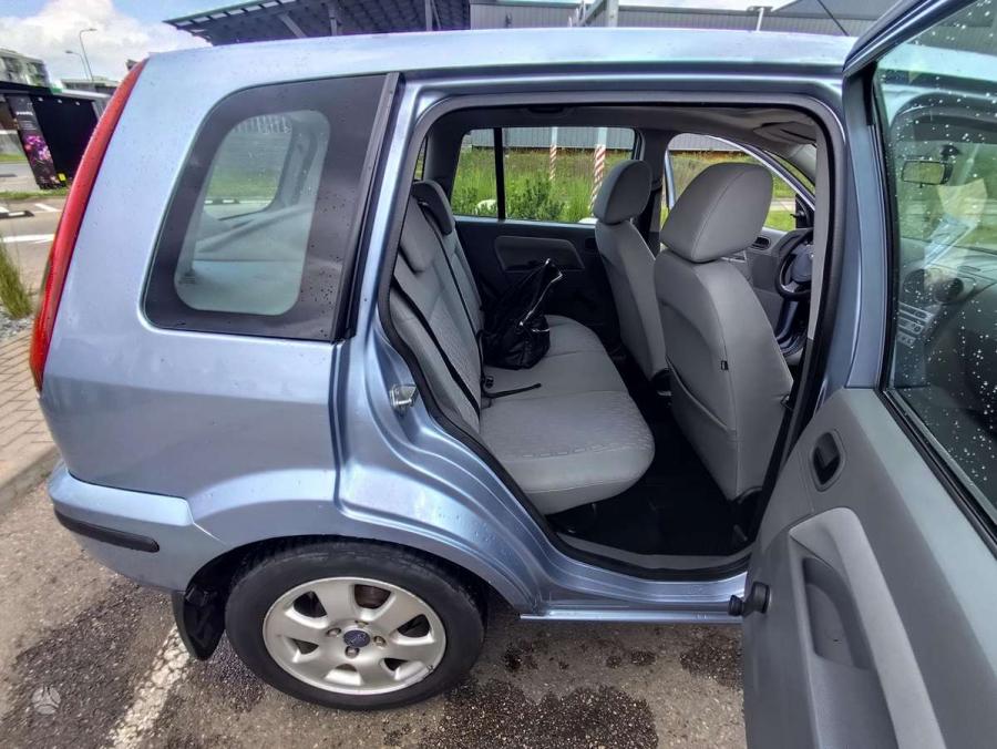 Zils Ford Fusion 2005 Viļņa, ar dzinēja tilpumu 1.60 L un nobraukumu 150 tūkst. km par 2499 €, foto 25 vietnē AUTOMOTO.COM.LV