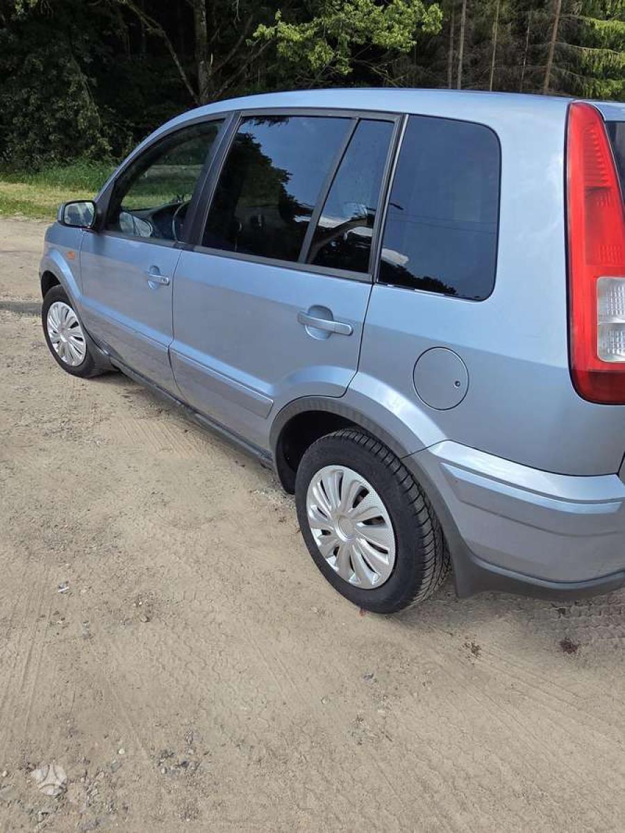 Blue Ford Fusion 2007 in Kaunas, with an engine capacity of 1.60 L and mileage of 297 thousand km for 550 €, photo 4 on AUTOMOTO.COM.LV