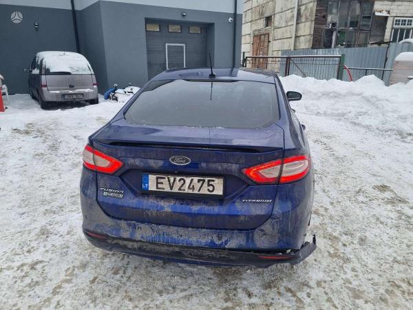 Blue Ford Fusion 2013 in Kaunas, with an engine capacity of 2.00 L and mileage of 245 thousand km for 2800 €, photo 4 on AUTOMOTO.COM.LV
