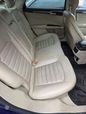 Blue Ford Fusion 2013 in Vilnius, with an engine capacity of 2.00 L and mileage of 346 thousand km for 2000 €, photo 4 on AUTOMOTO.COM.LV