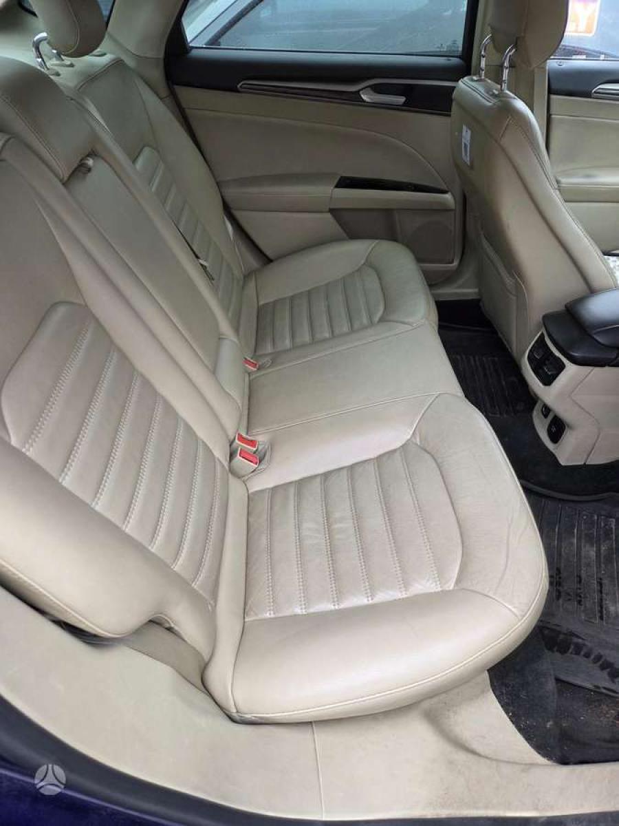 Blue Ford Fusion 2013 in Vilnius, with an engine capacity of 2.00 L and mileage of 346 thousand km for 2000 €, photo 4 on AUTOMOTO.COM.LV