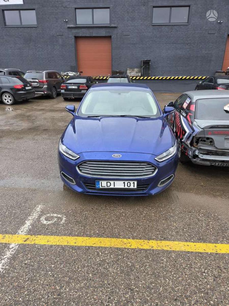 Blue Ford Fusion 2013 in Vilnius, with an engine capacity of 2.00 L and mileage of 346 thousand km for 2000 €, photo 6 on AUTOMOTO.COM.LV