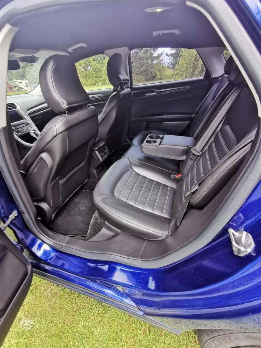 Blue Ford Fusion 2016 in Klaipeda, with an engine capacity of 2.00 L and mileage of 214 thousand km for 6800 €, photo 16 on AUTOMOTO.COM.LV