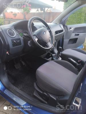 Zils Ford Fusion 2007 Krāslava, ar dzinēja tilpumu 1.40 L un nobraukumu 250 tūkst. km par 1900 €, foto 4 vietnē AUTOMOTO.COM.LV