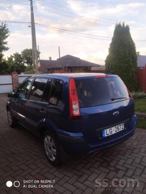 Zils Ford Fusion 2007 Krāslava, ar dzinēja tilpumu 1.40 L un nobraukumu 250 tūkst. km par 1900 €, foto 7 vietnē AUTOMOTO.COM.LV