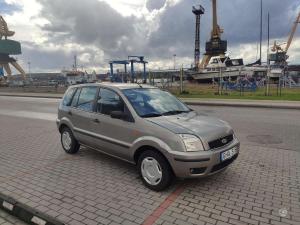 Brown Ford Fusion 2004 in Klaipeda, with an engine capacity of 1.39 L and mileage of 204 thousand km for 1200 €, photo 4 on AUTOMOTO.COM.LV