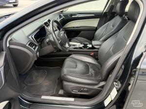 Zaļš Ford Fusion 2017 Viļņa, ar dzinēja tilpumu 2.00 L un nobraukumu 240 tūkst. km par 4999 €, foto 11 vietnē AUTOMOTO.COM.LV