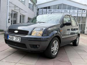 Grey Ford Fusion 2005 in Vilnius, with an engine capacity of 1.40 L and mileage of 190 thousand km for 1499 €, photo  on AUTOMOTO.COM.LV