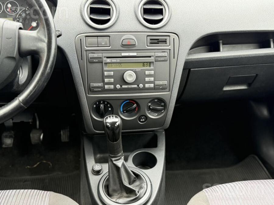 Pelēks Ford Fusion 2006 Rīga, ar dzinēja tilpumu 1.60 L un nobraukumu 178 tūkst. km par 1950 €, foto 7 vietnē AUTOMOTO.COM.LV