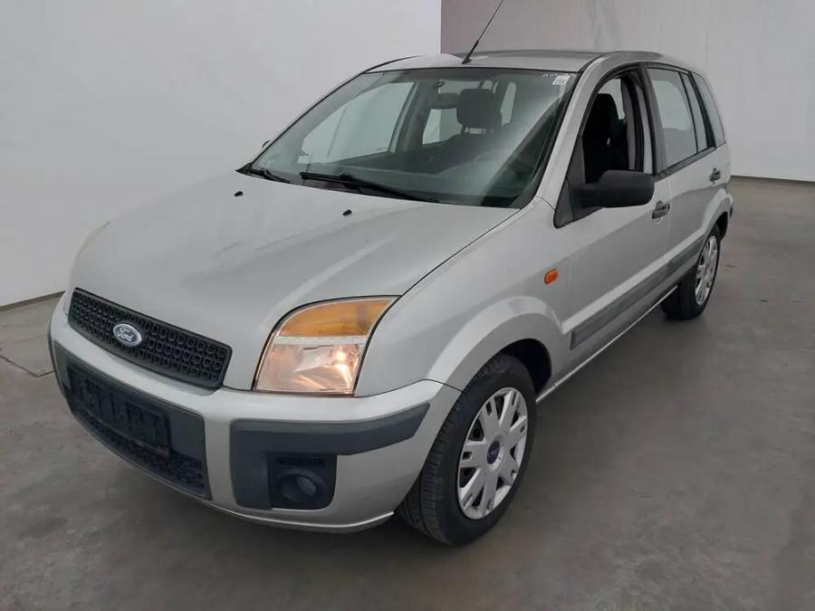 Grey Ford Fusion 2006 in Limbazi, with an engine capacity of 1.40 L and mileage of 168 thousand km for 2550 €, photo 1 on AUTOMOTO.COM.LV