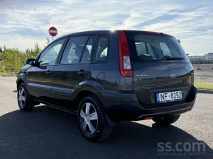 Pelēks Ford Fusion 2006 Liepāja, ar dzinēja tilpumu 1.40 L un nobraukumu 203 tūkst. km par 2490 €, foto 5 vietnē AUTOMOTO.COM.LV