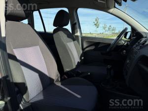 Pelēks Ford Fusion 2006 Liepāja, ar dzinēja tilpumu 1.40 L un nobraukumu 203 tūkst. km par 2490 €, foto 16 vietnē AUTOMOTO.COM.LV