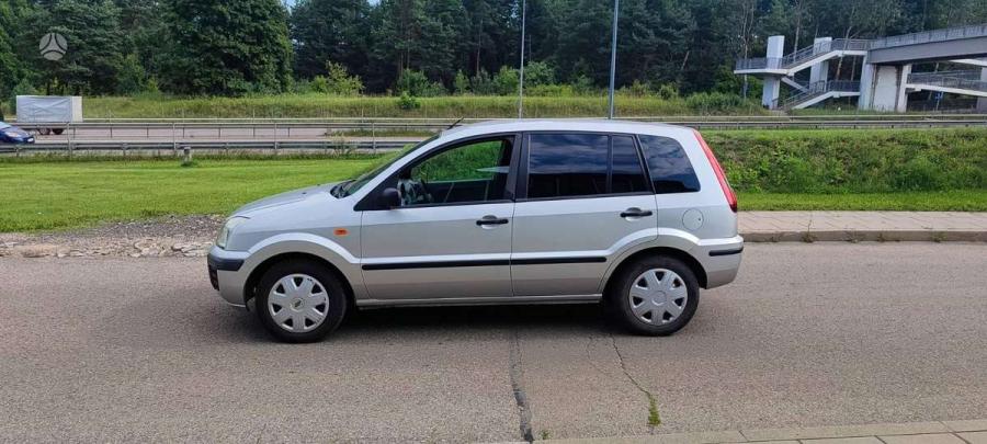 Grey Ford Fusion 2006 in Vilnius, with an engine capacity of 1.40 L and mileage of 232 thousand km for 1250 €, photo 5 on AUTOMOTO.COM.LV