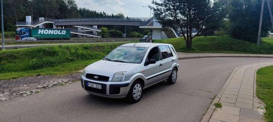 Grey Ford Fusion 2006 in Vilnius, with an engine capacity of 1.40 L and mileage of 232 thousand km for 1250 €, photo 6 on AUTOMOTO.COM.LV
