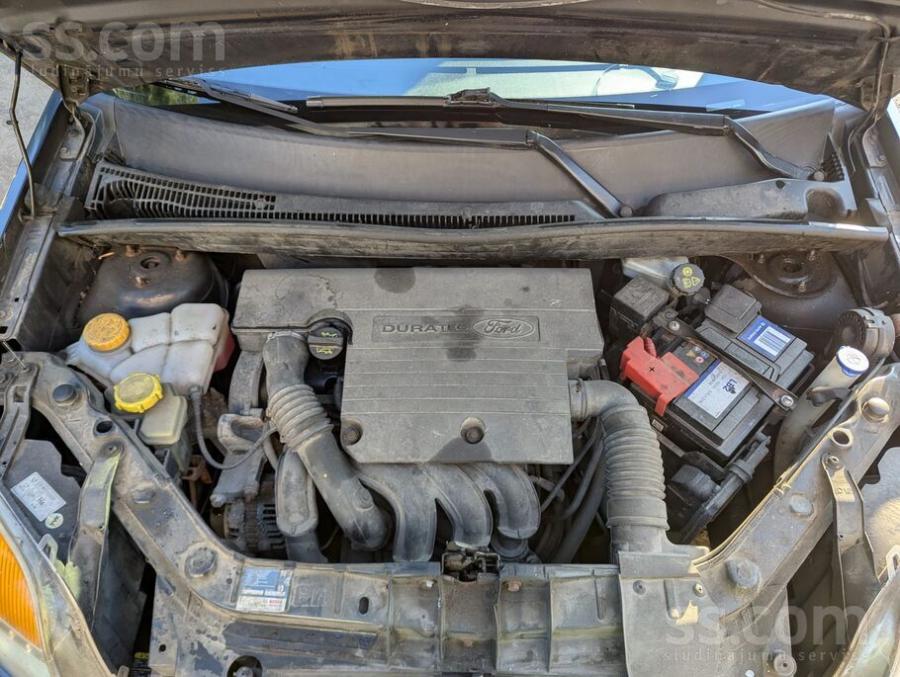 Grey Ford Fusion 2008 in Riga, with an engine capacity of 1.40 L and mileage of 216 thousand km for 2550 €, photo 6 on AUTOMOTO.COM.LV