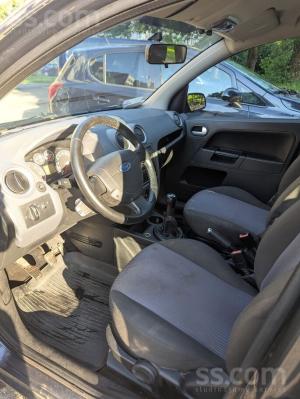 Grey Ford Fusion 2008 in Riga, with an engine capacity of 1.40 L and mileage of 216 thousand km for 2550 €, photo 8 on AUTOMOTO.COM.LV