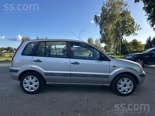 Pelēks Ford Fusion 2008 Rīga, ar dzinēja tilpumu 1.40 L un nobraukumu 190 tūkst. km par 2990 €, foto 7 vietnē AUTOMOTO.COM.LV