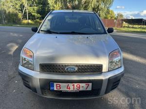 Grey Ford Fusion 2008 in Riga, with an engine capacity of 1.40 L and mileage of 190 thousand km for 2990 €, photo 9 on AUTOMOTO.COM.LV