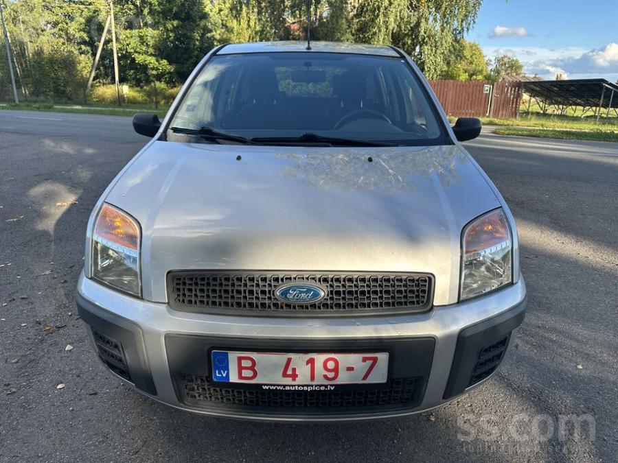 Grey Ford Fusion 2008 in Riga, with an engine capacity of 1.40 L and mileage of 190 thousand km for 2990 €, photo 9 on AUTOMOTO.COM.LV