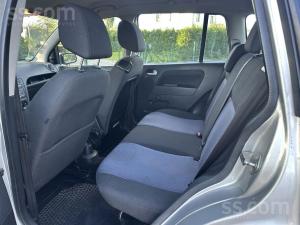 Grey Ford Fusion 2008 in Riga, with an engine capacity of 1.40 L and mileage of 190 thousand km for 2990 €, photo 15 on AUTOMOTO.COM.LV
