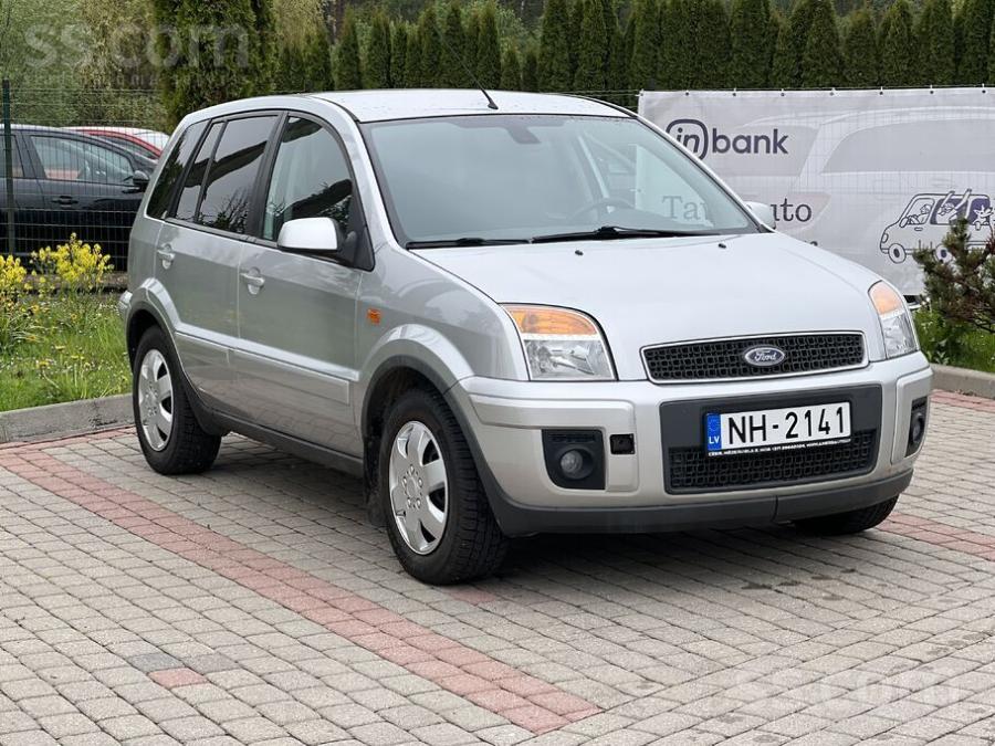 Pelēks Ford Fusion 2009 Cēsis, ar dzinēja tilpumu 1.60 L un nobraukumu 200 tūkst. km par 3250 €, foto 5 vietnē AUTOMOTO.COM.LV