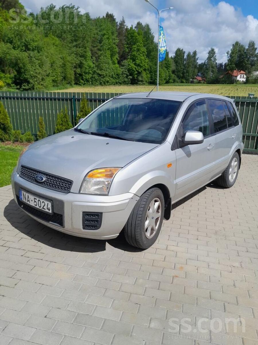 Pelēks Ford Fusion 2010 Rīga, ar dzinēja tilpumu 1.40 L un nobraukumu 198 tūkst. km par 2000 €, foto 1 vietnē AUTOMOTO.COM.LV