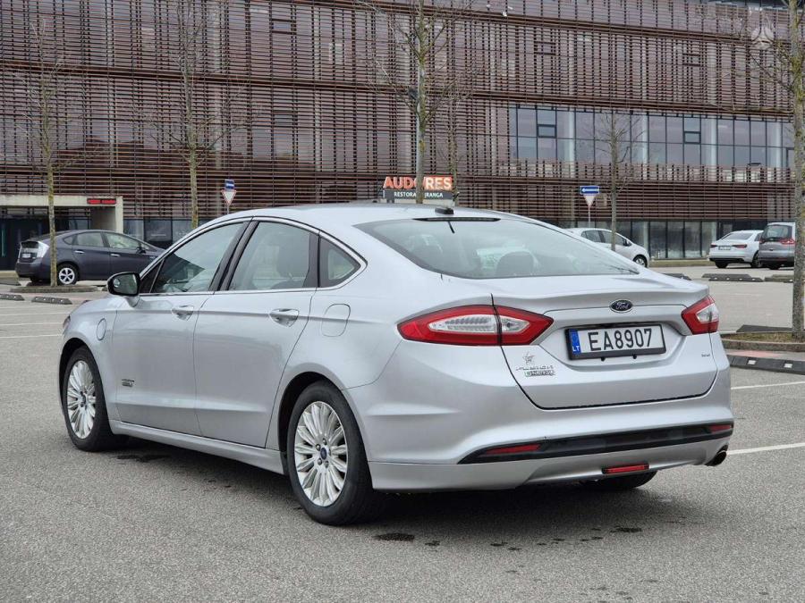 Grey Ford Fusion 2013 in Klaipeda, with an engine capacity of 2.00 L and mileage of 152 thousand km for 7500 €, photo 5 on AUTOMOTO.COM.LV