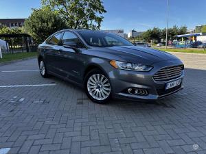 Pelēks Ford Fusion 2013 Viļņa, ar dzinēja tilpumu 2.00 L un nobraukumu 270 tūkst. km par 6000 €, foto  vietnē AUTOMOTO.COM.LV