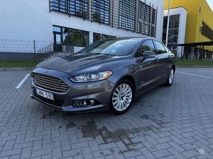 Pelēks Ford Fusion 2013 Viļņa, ar dzinēja tilpumu 2.00 L un nobraukumu 270 tūkst. km par 6000 €, foto 4 vietnē AUTOMOTO.COM.LV