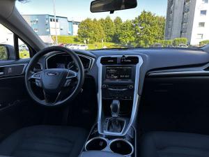 Pelēks Ford Fusion 2013 Viļņa, ar dzinēja tilpumu 2.00 L un nobraukumu 270 tūkst. km par 6000 €, foto 10 vietnē AUTOMOTO.COM.LV