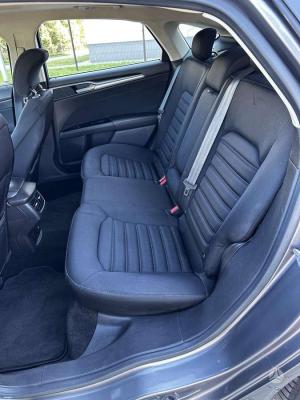 Pelēks Ford Fusion 2013 Viļņa, ar dzinēja tilpumu 2.00 L un nobraukumu 270 tūkst. km par 6000 €, foto 13 vietnē AUTOMOTO.COM.LV