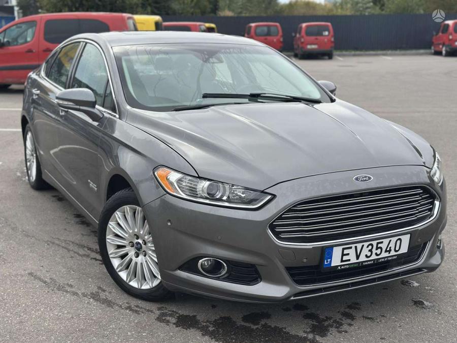 Grey Ford Fusion 2014 in Kaunas, with an engine capacity of 2.00 L and mileage of 225 thousand km for 5200 €, photo 1 on AUTOMOTO.COM.LV