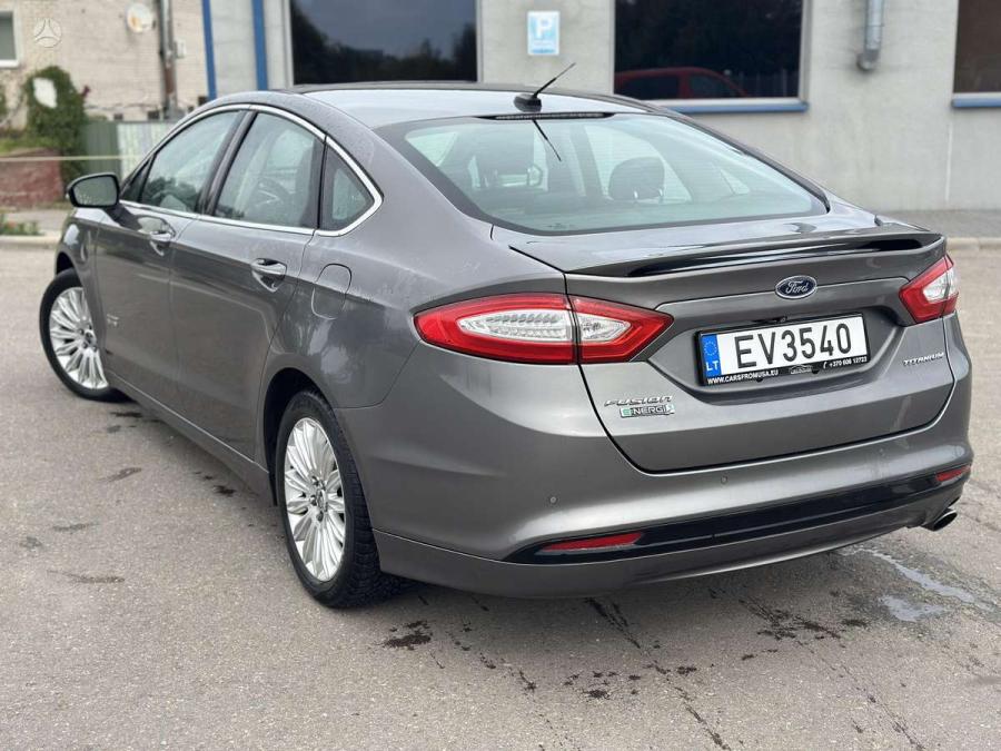 Grey Ford Fusion 2014 in Kaunas, with an engine capacity of 2.00 L and mileage of 225 thousand km for 5200 €, photo 5 on AUTOMOTO.COM.LV