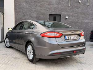 Grey Ford Fusion 2014 in Vilnius, with an engine capacity of 2.00 L and mileage of 312 thousand km for 5700 €, photo 5 on AUTOMOTO.COM.LV