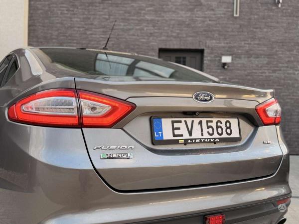 Ford Fusion 2014 Viļņa vietnē Pelēks Ford Fusion 2014 Viļņa, ar dzinēja tilpumu 2.00 L un nobraukumu 312 tūkst. km par 5700 €, foto 7 vietnē AUTOMOTO.COM.LV
