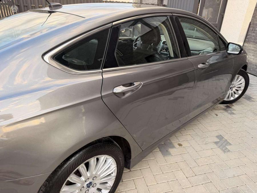 Grey Ford Fusion 2014 in Vilnius, with an engine capacity of 2.00 L and mileage of 312 thousand km for 5700 €, photo 8 on AUTOMOTO.COM.LV