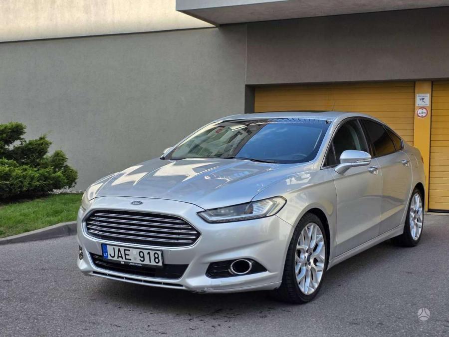 Pelēks Ford Fusion 2014 Viļņa, ar dzinēja tilpumu 2.00 L un nobraukumu 195 tūkst. km par 3750 €, foto 3 vietnē AUTOMOTO.COM.LV