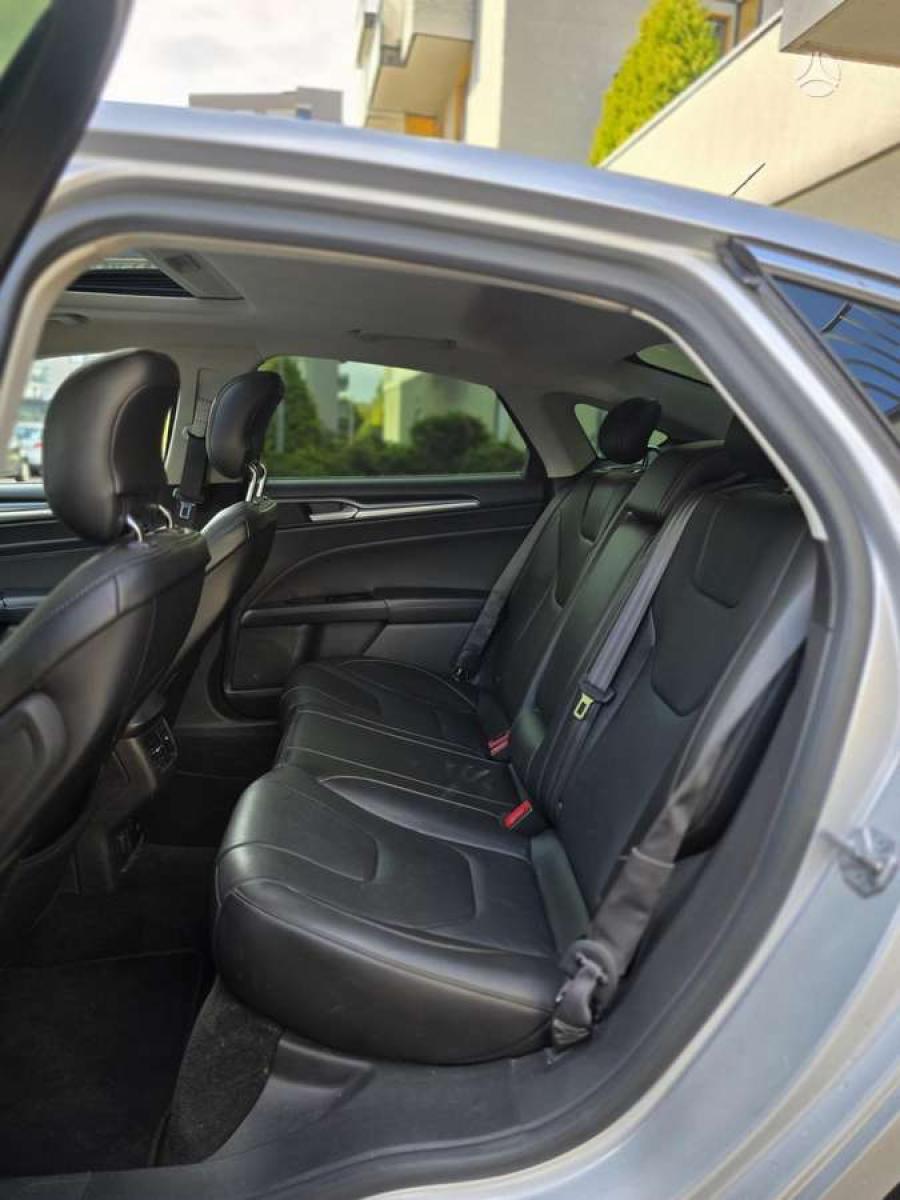 Pelēks Ford Fusion 2014 Viļņa, ar dzinēja tilpumu 2.00 L un nobraukumu 195 tūkst. km par 3750 €, foto 12 vietnē AUTOMOTO.COM.LV