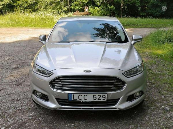 Pelēks Ford Fusion 2015 Viļņa, ar dzinēja tilpumu 2.50 L un nobraukumu 214 tūkst. km par 6299 €, foto 2 vietnē AUTOMOTO.COM.LV