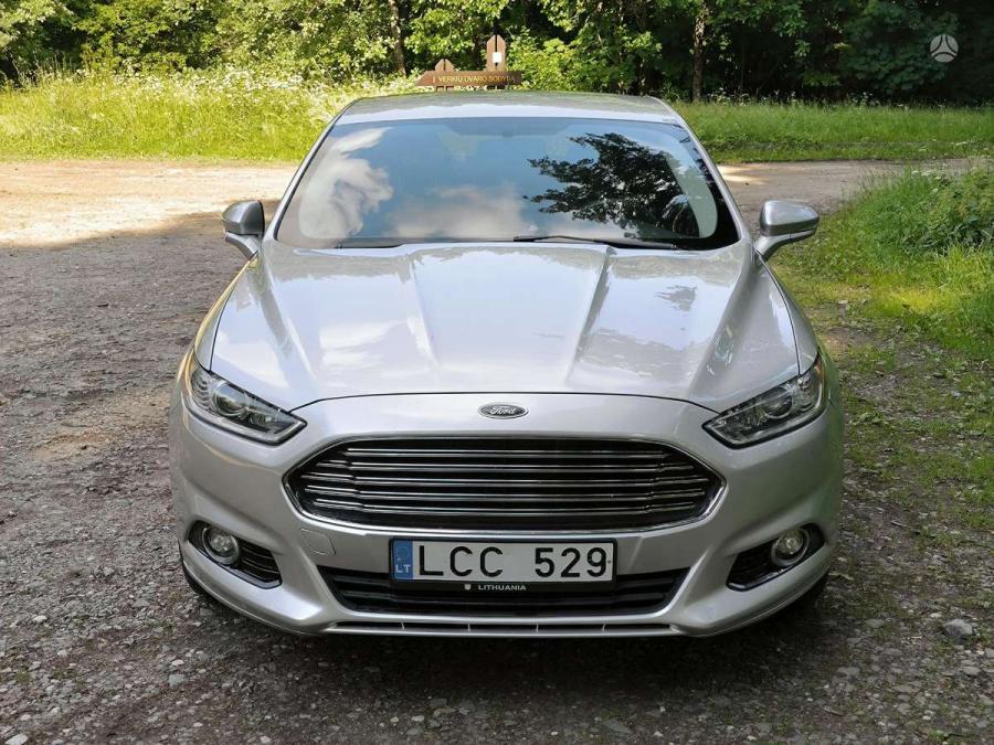 Pelēks Ford Fusion 2015 Viļņa, ar dzinēja tilpumu 2.50 L un nobraukumu 214 tūkst. km par 6299 €, foto 3 vietnē AUTOMOTO.COM.LV