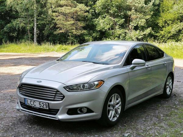Pelēks Ford Fusion 2015 Viļņa, ar dzinēja tilpumu 2.50 L un nobraukumu 214 tūkst. km par 6299 €, foto 3 vietnē AUTOMOTO.COM.LV