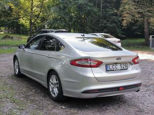 Pelēks Ford Fusion 2015 Viļņa, ar dzinēja tilpumu 2.50 L un nobraukumu 214 tūkst. km par 6299 €, foto 5 vietnē AUTOMOTO.COM.LV