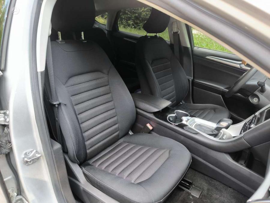 Pelēks Ford Fusion 2015 Viļņa, ar dzinēja tilpumu 2.50 L un nobraukumu 214 tūkst. km par 6299 €, foto 11 vietnē AUTOMOTO.COM.LV